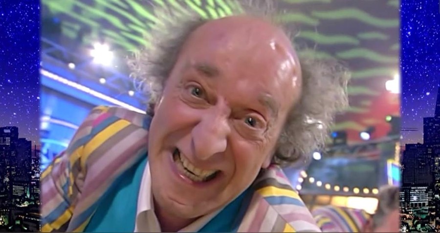 Il video e l'interminabile applauso con cui Zelig ha ricordato Bruno ...